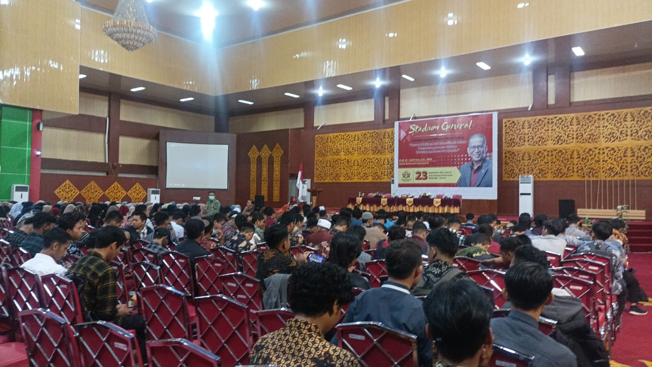 Perkaya Pengetahuan Mahasiswa Seputar Mahkamah Konstitusi, FS Hadirkan ...