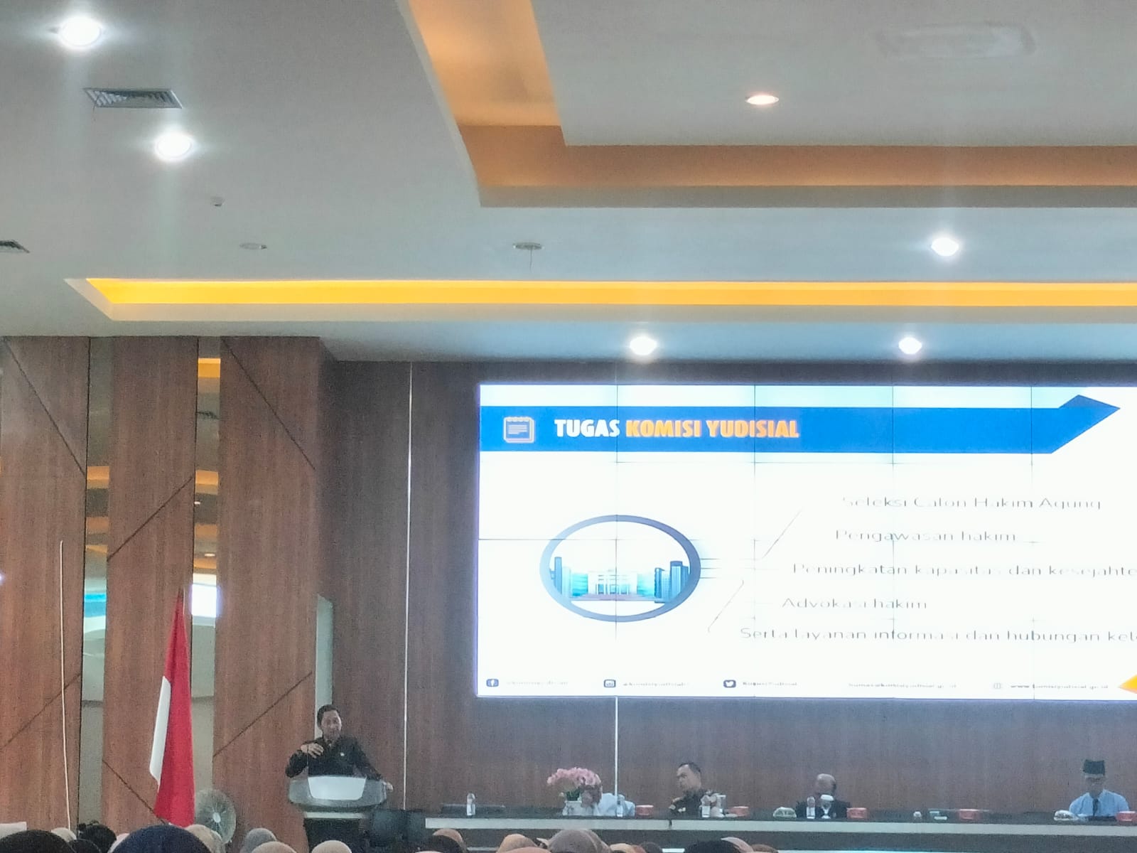 FS Gelar Kuliah Umum Bersama KY: Pahami Integritas Hakim - LPM Suara Kampus