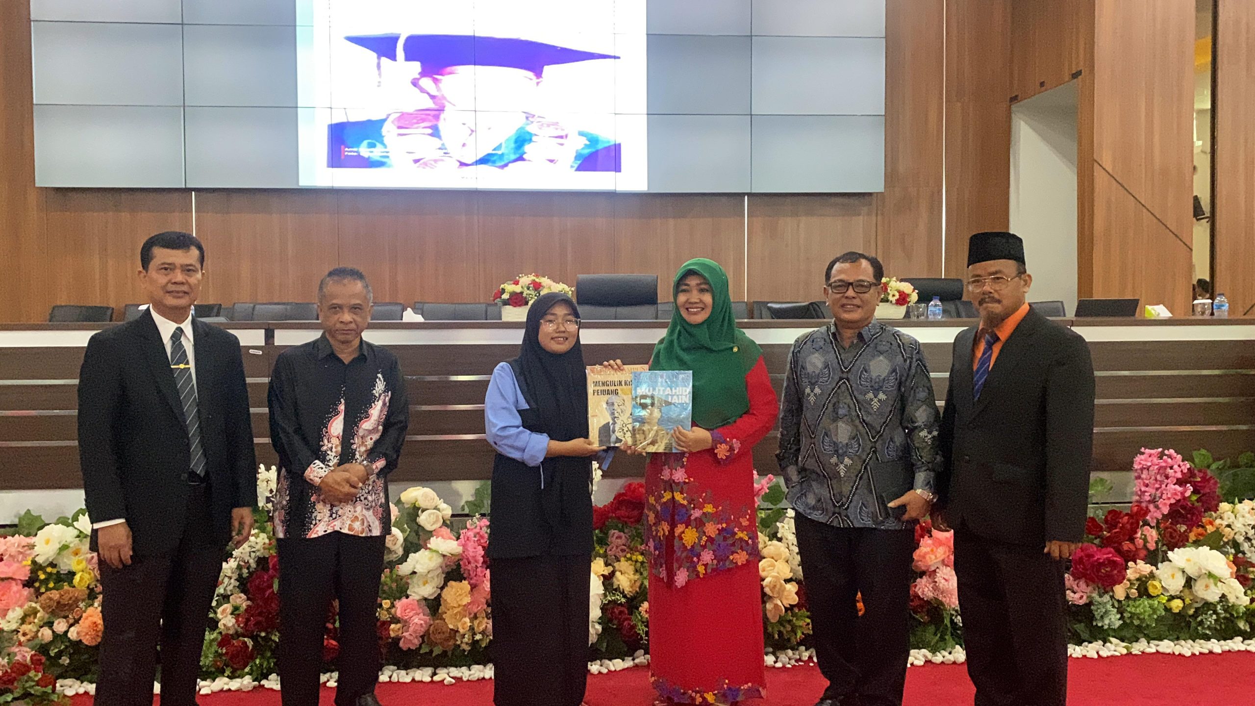 Majalah Suara Kampus Edisi 11, Mengabadikan Dedikasi Prof. Amir ...